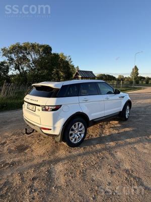 Balts Land Rover Range Rover Evoque 2014 Ogre, ar dzinēja tilpumu 2.20 L un nobraukumu 254 tūkst. km par 11000 €, foto 9 vietnē AUTOMOTO.COM.LV
