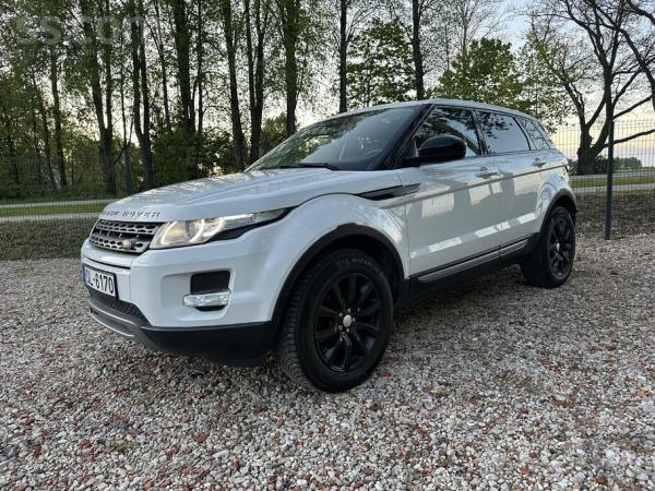 Balts Land Rover Range Rover Evoque 2014 Cēsis, ar dzinēja tilpumu 2.20 L un nobraukumu 0 tūkst. km par 10700 €, foto 2 vietnē AUTOMOTO.COM.LV