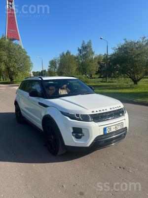 Balts Land Rover Range Rover Evoque 2014 Rīga, ar dzinēja tilpumu 2.00 L un nobraukumu 158 tūkst. km par 15500 €, foto 8 vietnē AUTOMOTO.COM.LV