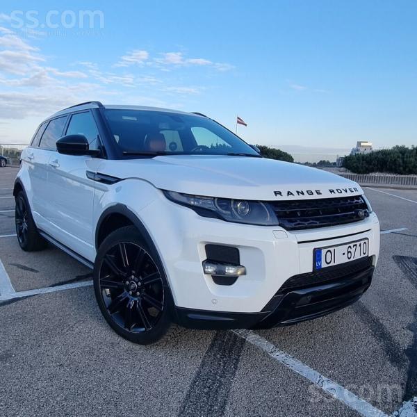 Balts Land Rover Range Rover Evoque 2014 Rīga, ar dzinēja tilpumu 2.00 L un nobraukumu 162 tūkst. km par 13200 €, foto 1 vietnē AUTOMOTO.COM.LV