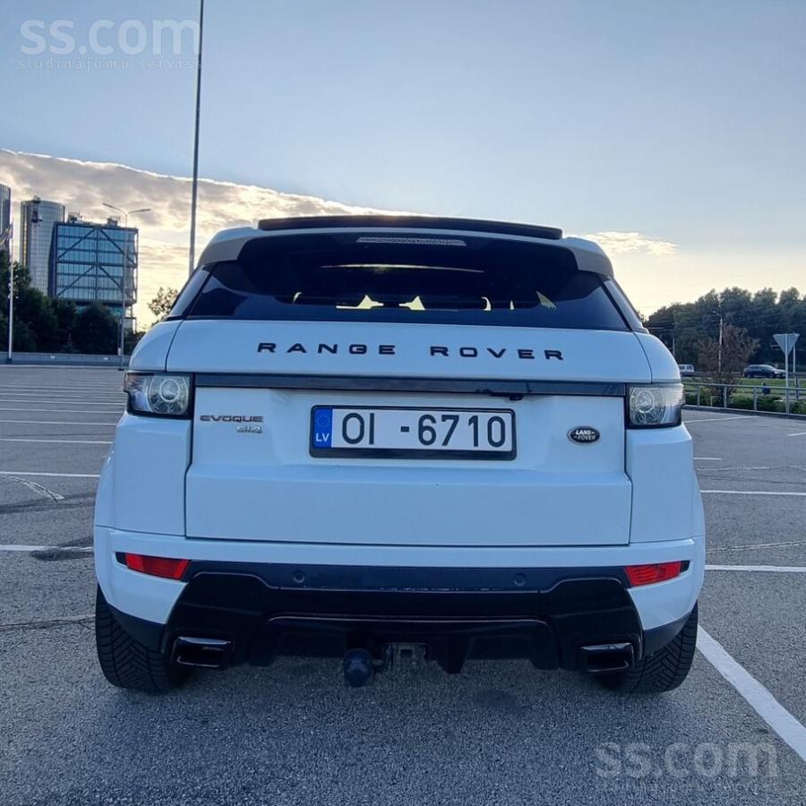 Balts Land Rover Range Rover Evoque 2014 Rīga, ar dzinēja tilpumu 2.00 L un nobraukumu 162 tūkst. km par 13200 €, foto 5 vietnē AUTOMOTO.COM.LV