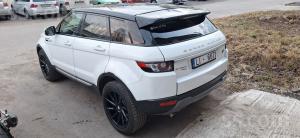 White Land Rover Range Rover Evoque 2014 in Riga, with an engine capacity of 2.20 L and mileage of 123 thousand km for 14000 €, photo 5 on AUTOMOTO.COM.LV