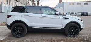 White Land Rover Range Rover Evoque 2014 in Riga, with an engine capacity of 2.20 L and mileage of 123 thousand km for 14000 €, photo 16 on AUTOMOTO.COM.LV
