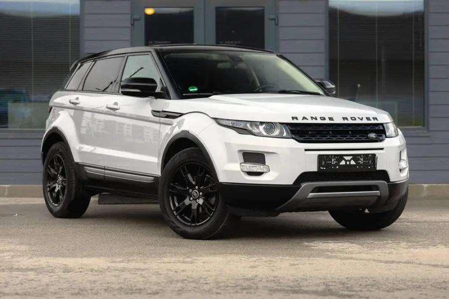 Balts Land Rover Range Rover Evoque 2014 Jelgava, ar dzinēja tilpumu 2.20 L un nobraukumu 152 tūkst. km par 9900 €, foto 1 vietnē AUTOMOTO.COM.LV