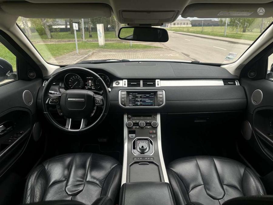 White Land Rover Range Rover Evoque 2014 in Taurage, with an engine capacity of 2.18 L and mileage of 205 thousand km for 10200 €, photo 14 on AUTOMOTO.COM.LV
