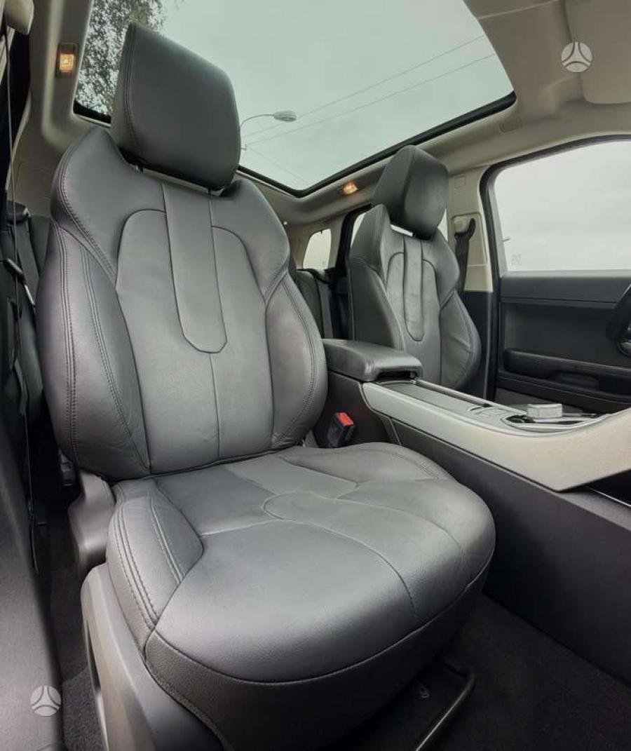 Balts Land Rover Range Rover Evoque 2014 Šauļi, ar dzinēja tilpumu 2.18 L un nobraukumu 171 tūkst. km par 13999 €, foto 27 vietnē AUTOMOTO.COM.LV