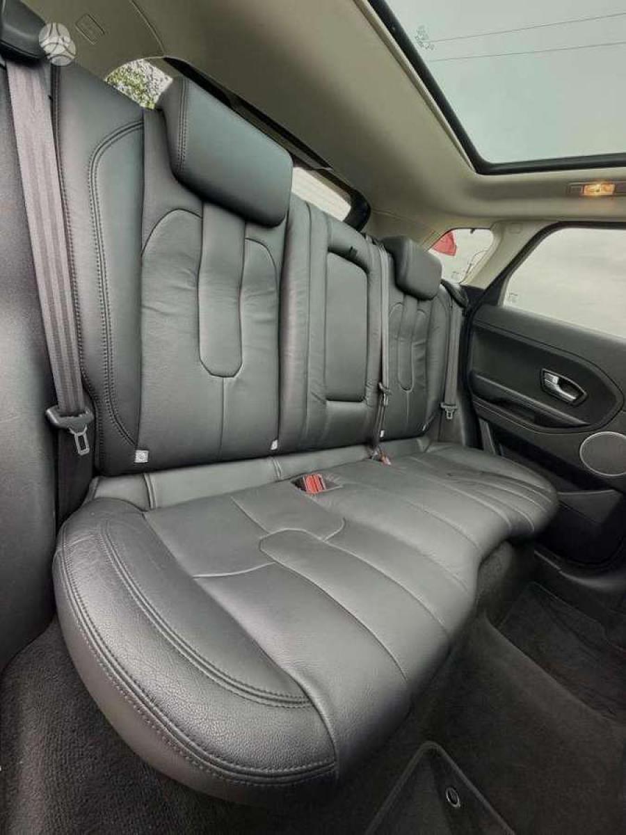 Balts Land Rover Range Rover Evoque 2014 Šauļi, ar dzinēja tilpumu 2.18 L un nobraukumu 171 tūkst. km par 13999 €, foto 29 vietnē AUTOMOTO.COM.LV