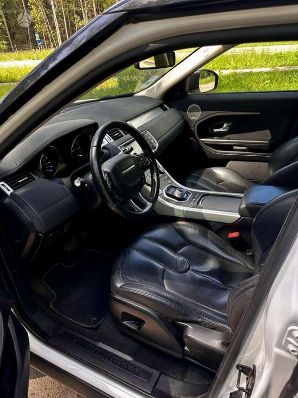 White Land Rover Range Rover Evoque 2014 in Taurage, with an engine capacity of 2.18 L and mileage of 207 thousand km for 9900 €, photo 9 on AUTOMOTO.COM.LV