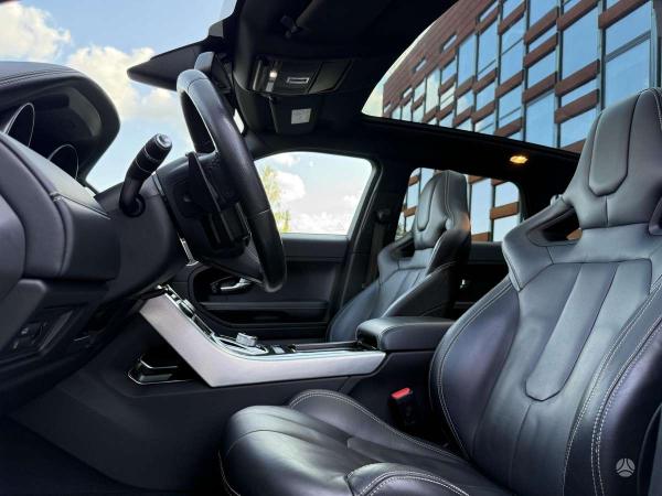 White Land Rover Range Rover Evoque 2014 in Kaunas, with an engine capacity of 2.18 L and mileage of 145 thousand km for 14190 €, photo 7 on AUTOMOTO.COM.LV