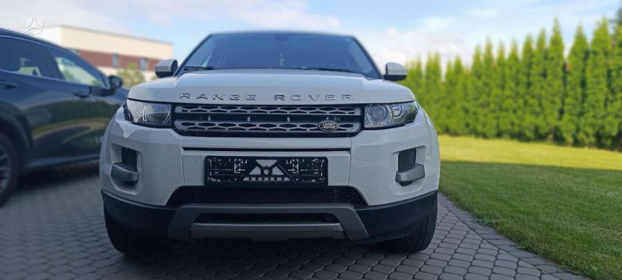 White Land Rover Range Rover Evoque 2014 in Klaipeda, with an engine capacity of 2.00 L and mileage of 89 thousand km for 10400 €, photo 1 on AUTOMOTO.COM.LV