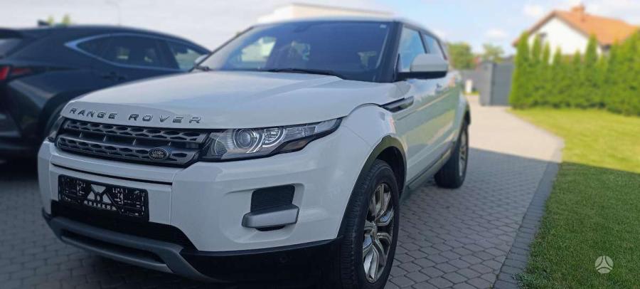 White Land Rover Range Rover Evoque 2014 in Klaipeda, with an engine capacity of 2.00 L and mileage of 89 thousand km for 10400 €, photo 3 on AUTOMOTO.COM.LV