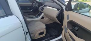 White Land Rover Range Rover Evoque 2014 in Klaipeda, with an engine capacity of 2.00 L and mileage of 89 thousand km for 10400 €, photo 11 on AUTOMOTO.COM.LV