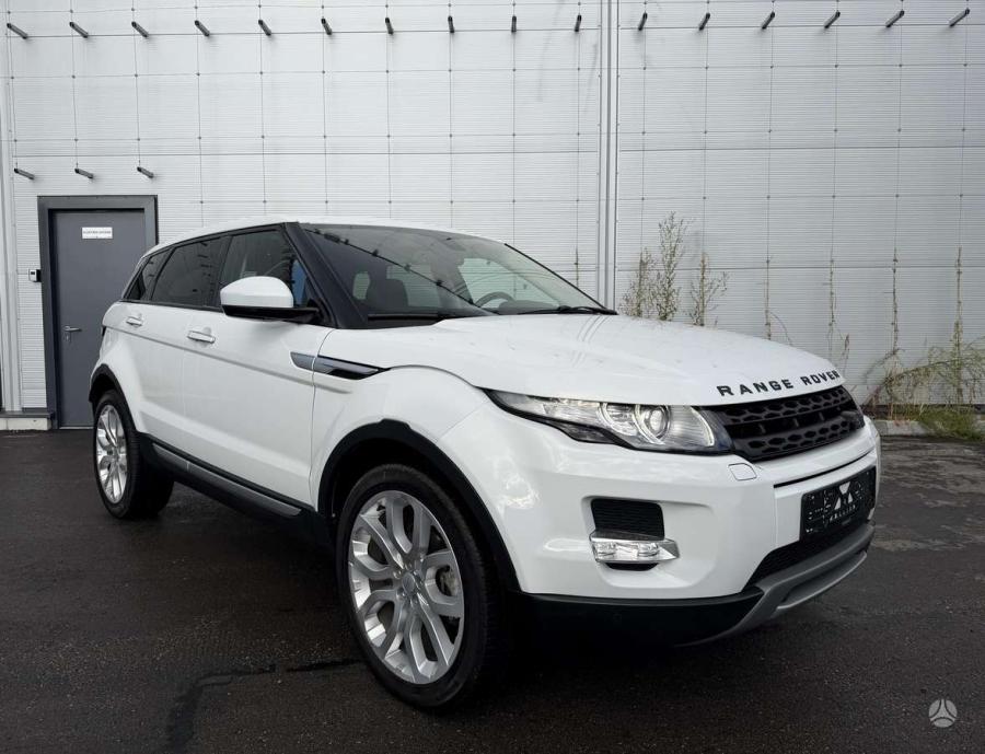 White Land Rover Range Rover Evoque 2014 in Utena, with an engine capacity of 2.18 L and mileage of 203 thousand km for 11750 €, photo 4 on AUTOMOTO.COM.LV