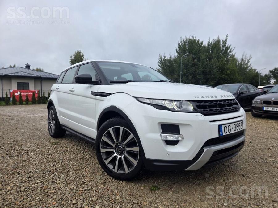 White Land Rover Range Rover Evoque 2014 in Jelgava, with an engine capacity of 2.20 L and mileage of 0 thousand km for 11800 €, photo 5 on AUTOMOTO.COM.LV