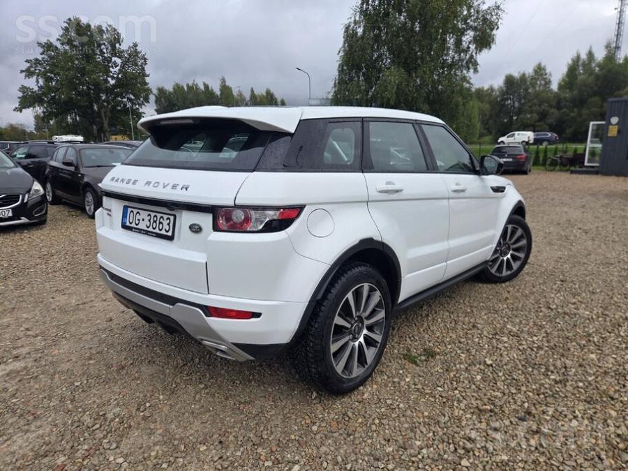 White Land Rover Range Rover Evoque 2014 in Jelgava, with an engine capacity of 2.20 L and mileage of 0 thousand km for 11800 €, photo 7 on AUTOMOTO.COM.LV