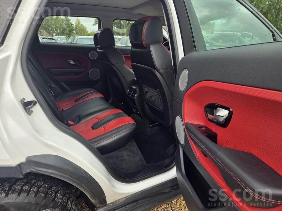 White Land Rover Range Rover Evoque 2014 in Jelgava, with an engine capacity of 2.20 L and mileage of 0 thousand km for 11800 €, photo 14 on AUTOMOTO.COM.LV