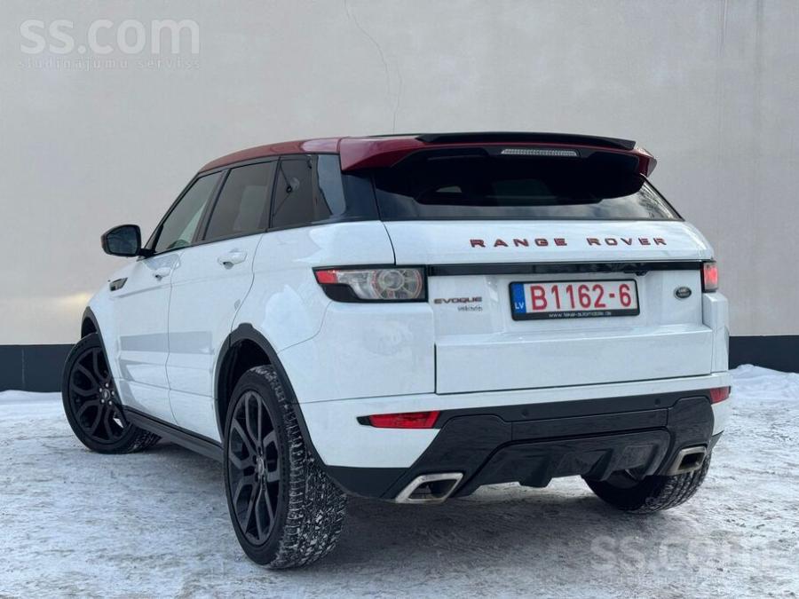 Balts Land Rover Range Rover Evoque 2015 Rīga, ar dzinēja tilpumu 2.20 L un nobraukumu 203 tūkst. km par 14450 €, foto 4 vietnē AUTOMOTO.COM.LV