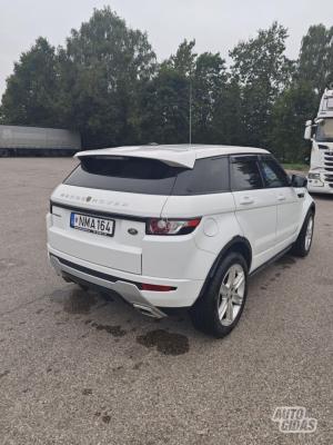Balts Land Rover Range Rover Evoque 2015 Zarasai, ar dzinēja tilpumu 2.20 L un nobraukumu 240 tūkst. km par 12700 €, foto 5 vietnē AUTOMOTO.COM.LV