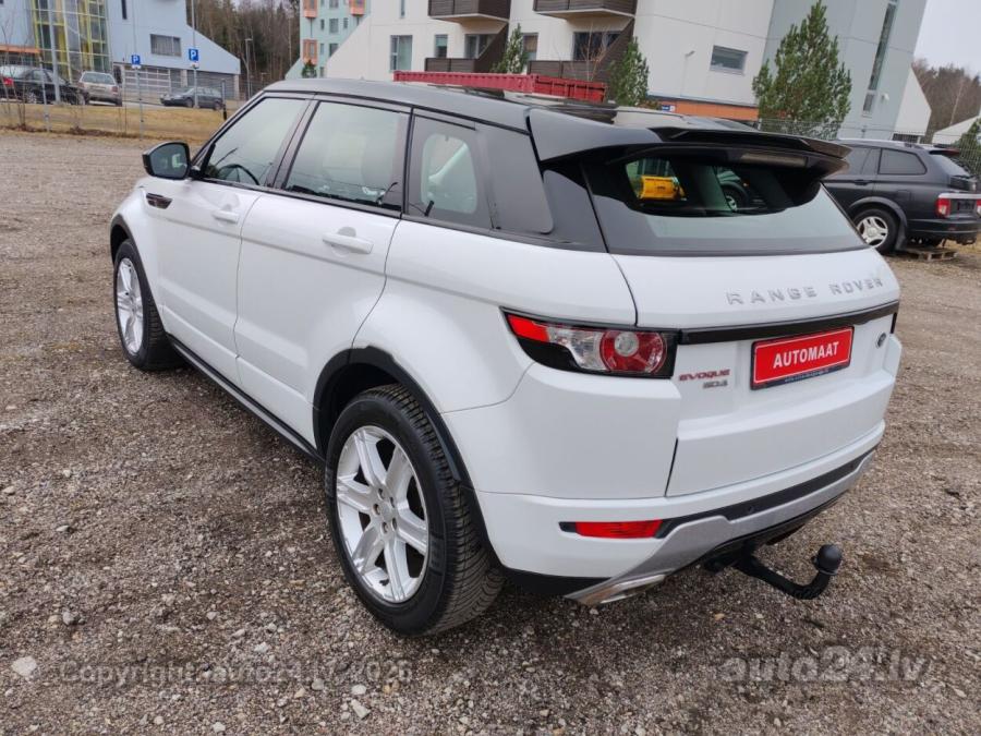 White Land Rover Range Rover Evoque 2015 in Tallinn, with an engine capacity of 2.20 L and mileage of 180 thousand km for 12999 €, photo 3 on AUTOMOTO.COM.LV