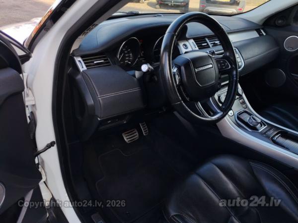Balts Land Rover Range Rover Evoque 2015 Tallina, ar dzinēja tilpumu 2.20 L un nobraukumu 180 tūkst. km par 12999 €, foto 10 vietnē AUTOMOTO.COM.LV