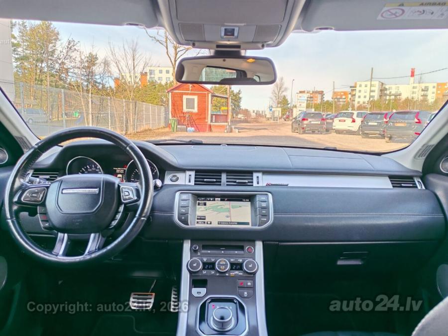 White Land Rover Range Rover Evoque 2015 in Tallinn, with an engine capacity of 2.20 L and mileage of 180 thousand km for 12999 €, photo 14 on AUTOMOTO.COM.LV