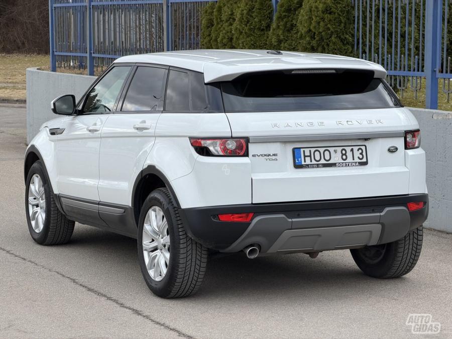 White Land Rover Range Rover Evoque 2015 in Vilnius, with an engine capacity of 2.00 L and mileage of 161 thousand km for 13000 €, photo 2 on AUTOMOTO.COM.LV