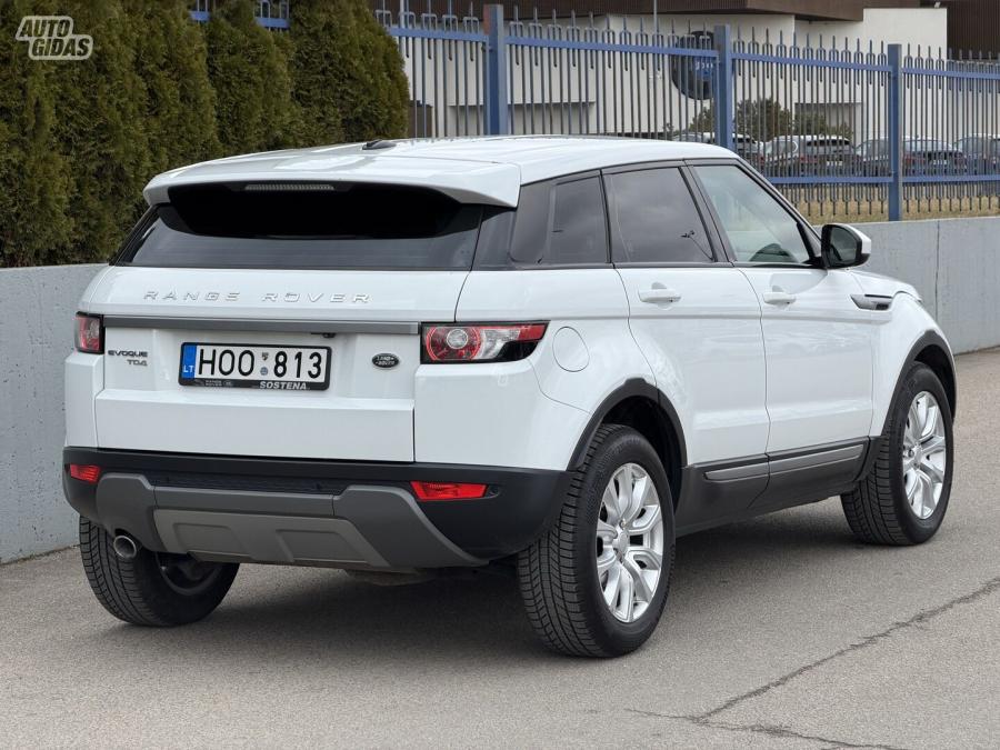 White Land Rover Range Rover Evoque 2015 in Vilnius, with an engine capacity of 2.00 L and mileage of 161 thousand km for 13000 €, photo 5 on AUTOMOTO.COM.LV