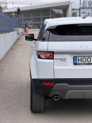White Land Rover Range Rover Evoque 2015 in Vilnius, with an engine capacity of 2.00 L and mileage of 161 thousand km for 13000 €, photo 7 on AUTOMOTO.COM.LV
