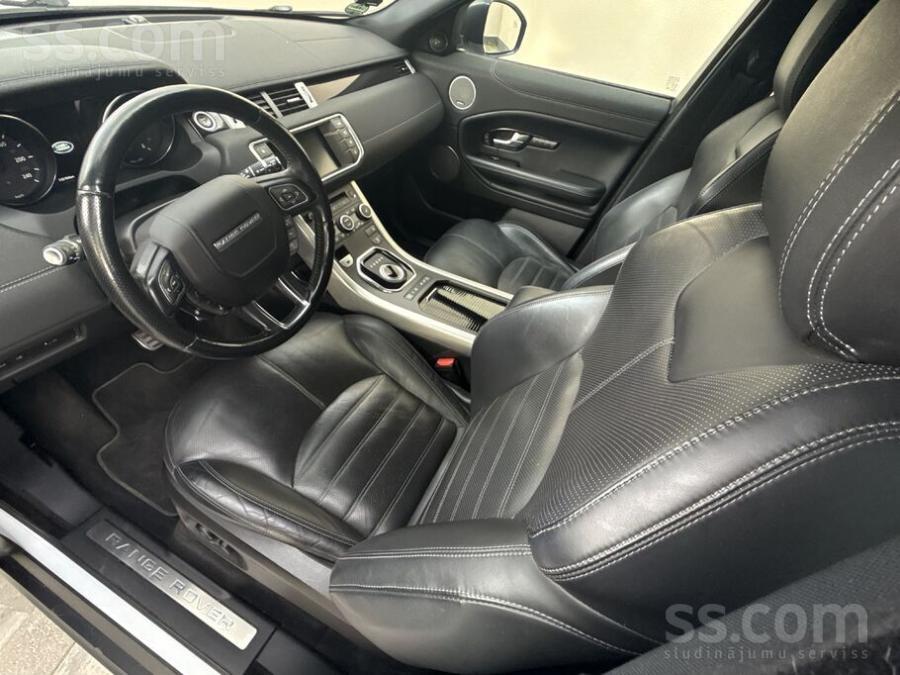 Balts Land Rover Range Rover Evoque 2015 Rīga, ar dzinēja tilpumu 2.00 L un nobraukumu 115 tūkst. km par 14900 €, foto 13 vietnē AUTOMOTO.COM.LV