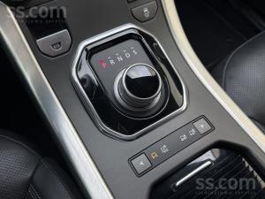 Balts Land Rover Range Rover Evoque 2015 Rīga, ar dzinēja tilpumu 2.00 L un nobraukumu 115 tūkst. km par 14900 €, foto 21 vietnē AUTOMOTO.COM.LV