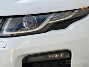 Balts Land Rover Range Rover Evoque 2015 Rīga, ar dzinēja tilpumu 2.00 L un nobraukumu 115 tūkst. km par 14900 €, foto 24 vietnē AUTOMOTO.COM.LV