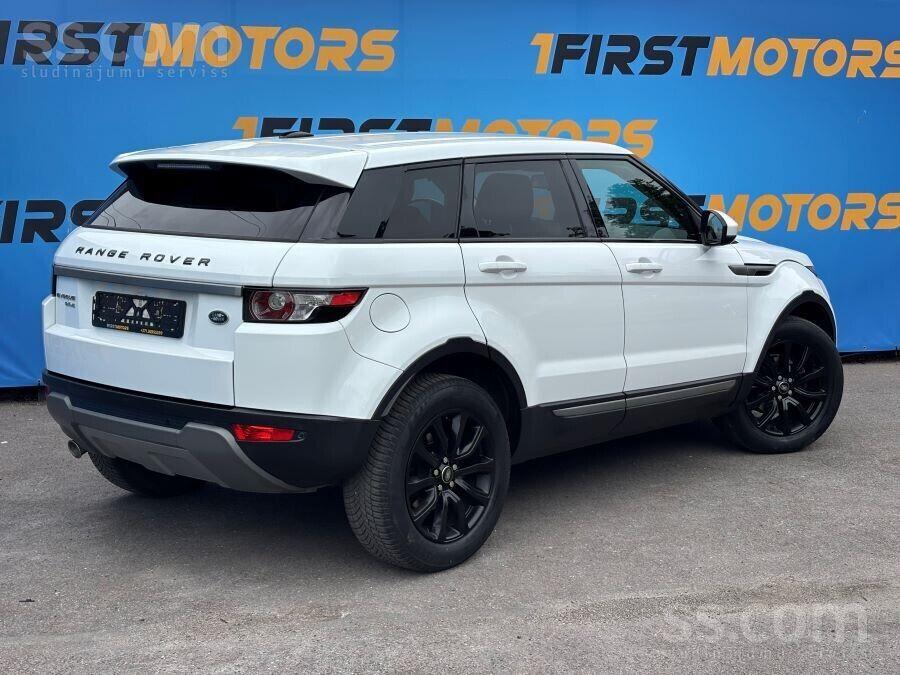 White Land Rover Range Rover Evoque 2015 in Riga, with an engine capacity of 2.20 L and mileage of 205 thousand km for 9650 €, photo 6 on AUTOMOTO.COM.LV