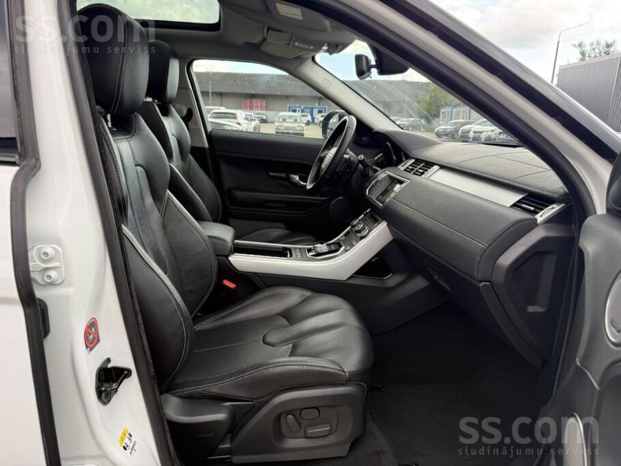 Balts Land Rover Range Rover Evoque 2015 Jelgava, ar dzinēja tilpumu 2.20 L un nobraukumu 0 tūkst. km par 13750 €, foto 13 vietnē AUTOMOTO.COM.LV