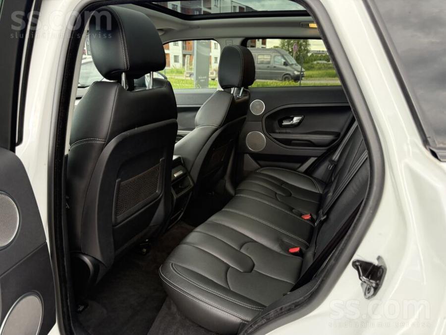 Balts Land Rover Range Rover Evoque 2015 Jelgava, ar dzinēja tilpumu 2.20 L un nobraukumu 0 tūkst. km par 13750 €, foto 15 vietnē AUTOMOTO.COM.LV