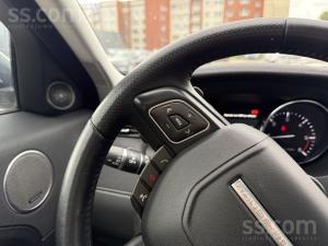 Balts Land Rover Range Rover Evoque 2015 Jelgava, ar dzinēja tilpumu 2.20 L un nobraukumu 0 tūkst. km par 13750 €, foto 21 vietnē AUTOMOTO.COM.LV