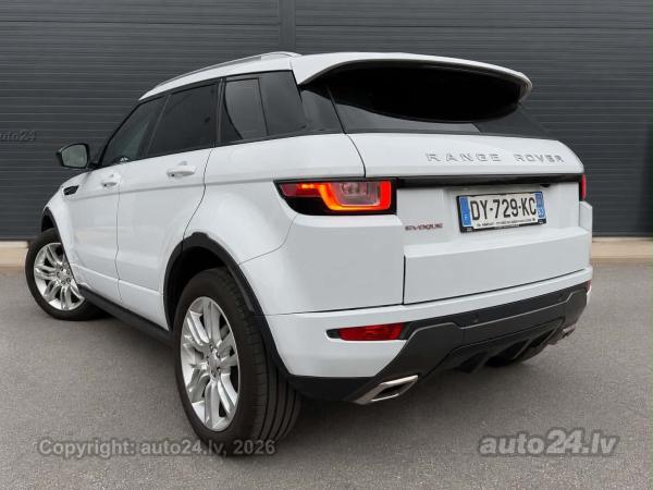 Balts Land Rover Range Rover Evoque 2015 Tallina, ar dzinēja tilpumu 2.00 L un nobraukumu 133 tūkst. km par 15990 €, foto 4 vietnē AUTOMOTO.COM.LV