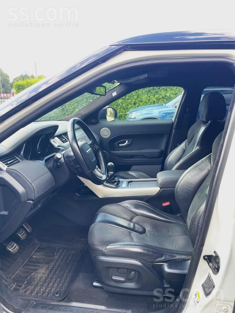 Balts Land Rover Range Rover Evoque 2015 Rīga, ar dzinēja tilpumu 2.20 L un nobraukumu 276 tūkst. km par 7900 €, foto 9 vietnē AUTOMOTO.COM.LV