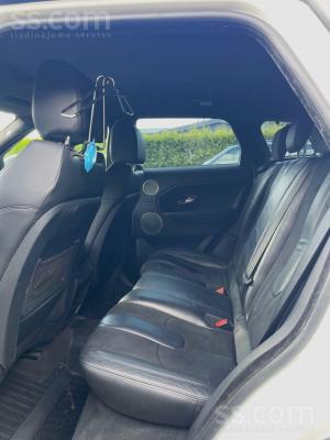 Balts Land Rover Range Rover Evoque 2015 Rīga, ar dzinēja tilpumu 2.20 L un nobraukumu 276 tūkst. km par 7900 €, foto 11 vietnē AUTOMOTO.COM.LV