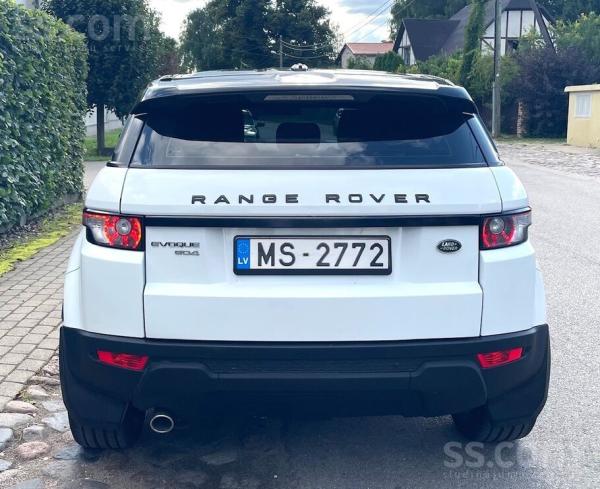Balts Land Rover Range Rover Evoque 2015 Rīga, ar dzinēja tilpumu 2.20 L un nobraukumu 276 tūkst. km par 7900 €, foto 5 vietnē AUTOMOTO.COM.LV