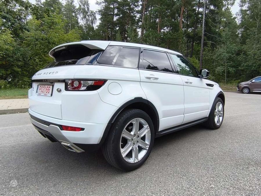Balts Land Rover Range Rover Evoque 2015 Viļņa, ar dzinēja tilpumu 2.18 L un nobraukumu 268 tūkst. km par 9500 €, foto 6 vietnē AUTOMOTO.COM.LV