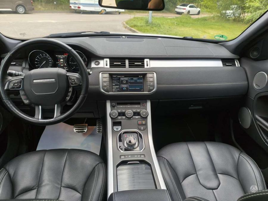Balts Land Rover Range Rover Evoque 2015 Viļņa, ar dzinēja tilpumu 2.18 L un nobraukumu 268 tūkst. km par 9500 €, foto 7 vietnē AUTOMOTO.COM.LV