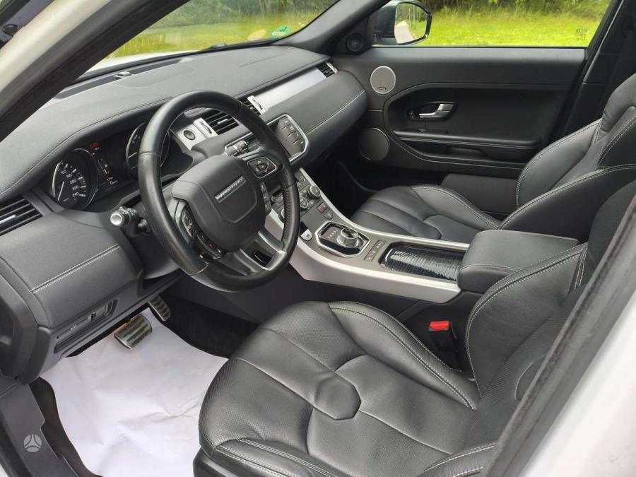 Balts Land Rover Range Rover Evoque 2015 Viļņa, ar dzinēja tilpumu 2.18 L un nobraukumu 268 tūkst. km par 9500 €, foto 8 vietnē AUTOMOTO.COM.LV