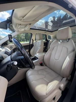 Balts Land Rover Range Rover Evoque 2015 Viļņa, ar dzinēja tilpumu 2.18 L un nobraukumu 200 tūkst. km par 11300 €, foto 17 vietnē AUTOMOTO.COM.LV