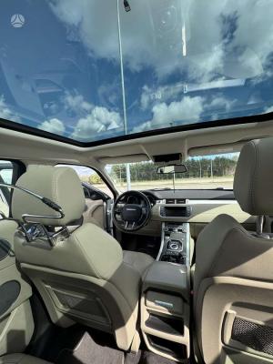 Balts Land Rover Range Rover Evoque 2015 Viļņa, ar dzinēja tilpumu 2.18 L un nobraukumu 200 tūkst. km par 11300 €, foto 20 vietnē AUTOMOTO.COM.LV
