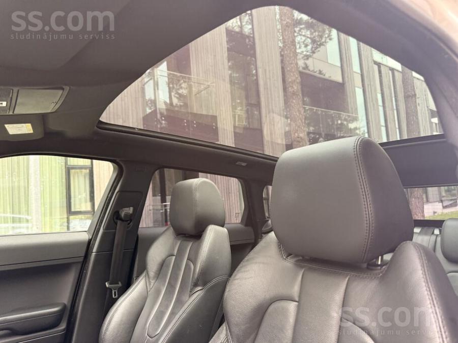 Balts Land Rover Range Rover Evoque 2015 Rīga, ar dzinēja tilpumu 2.20 L un nobraukumu 111 tūkst. km par 12500 €, foto 25 vietnē AUTOMOTO.COM.LV