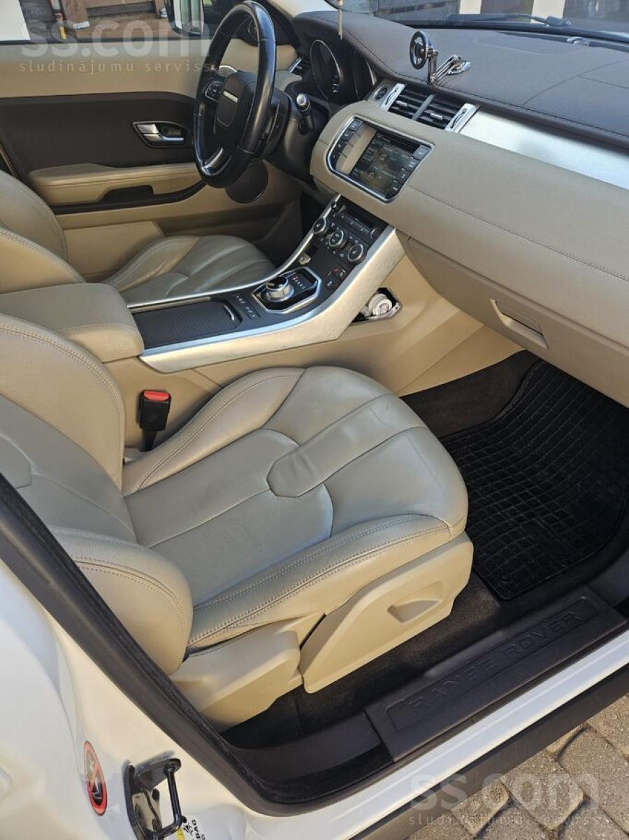 Balts Land Rover Range Rover Evoque 2015 Jēkabpils, ar dzinēja tilpumu 2.20 L un nobraukumu 156 tūkst. km par 10700 €, foto 10 vietnē AUTOMOTO.COM.LV