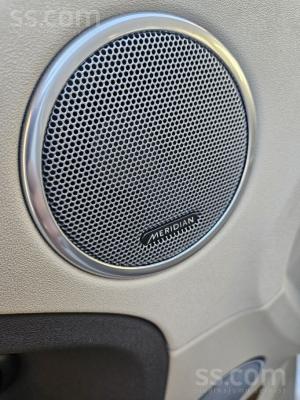 Balts Land Rover Range Rover Evoque 2015 Jēkabpils, ar dzinēja tilpumu 2.20 L un nobraukumu 156 tūkst. km par 10700 €, foto 13 vietnē AUTOMOTO.COM.LV