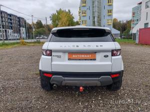 White Land Rover Range Rover Evoque 2015 in Tallinn, with an engine capacity of 2.20 L and mileage of 150 thousand km for 10999 €, photo 5 on AUTOMOTO.COM.LV