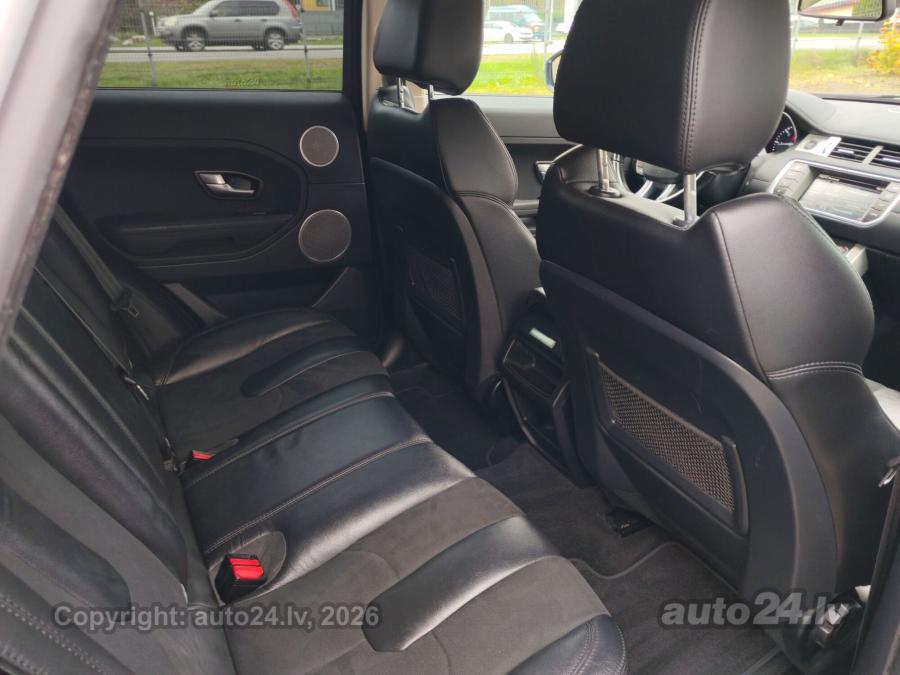 White Land Rover Range Rover Evoque 2015 in Tallinn, with an engine capacity of 2.20 L and mileage of 150 thousand km for 10999 €, photo 13 on AUTOMOTO.COM.LV
