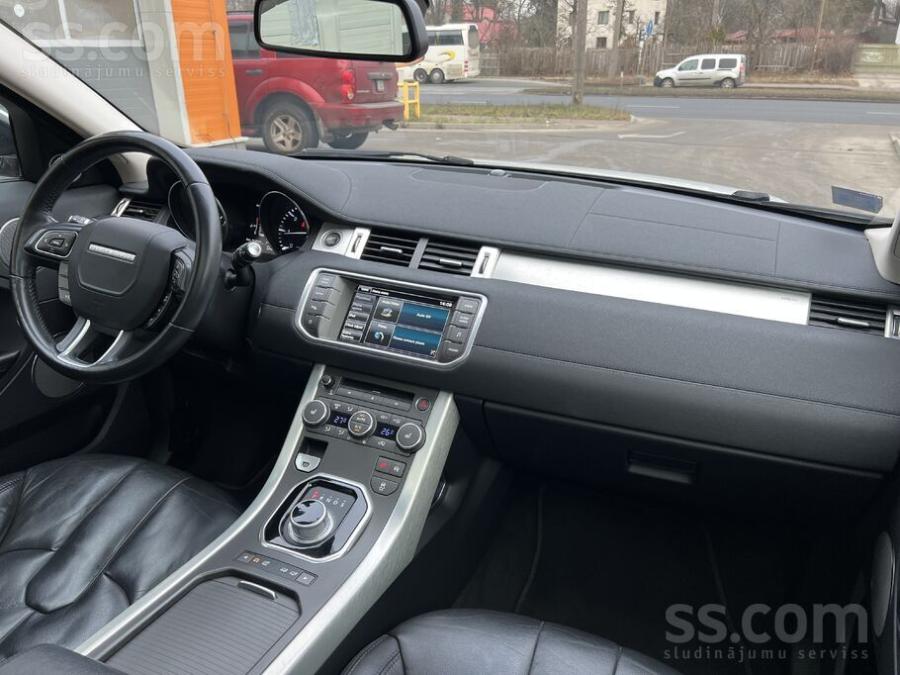 Balts Land Rover Range Rover Evoque 2015 Rīga, ar dzinēja tilpumu 2.20 L un nobraukumu 143 tūkst. km par 11200 €, foto 8 vietnē AUTOMOTO.COM.LV